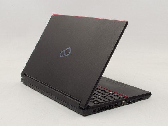 Fujitsu LifeBook E556 Notebook - 1523840 | furbify